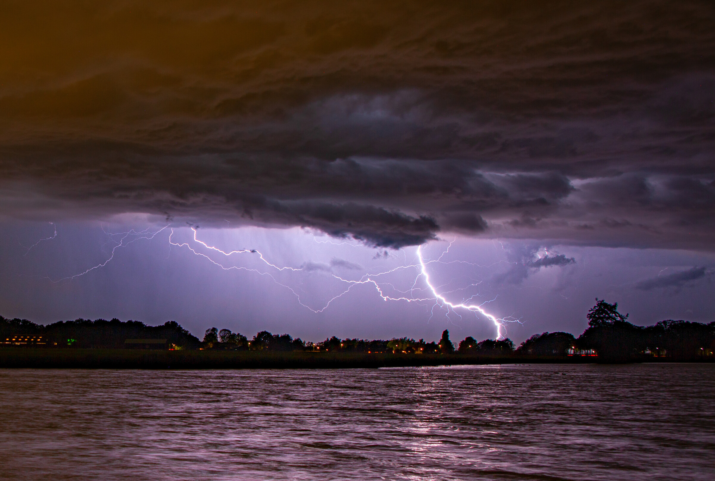 Weerwoord | Bliksem foto's